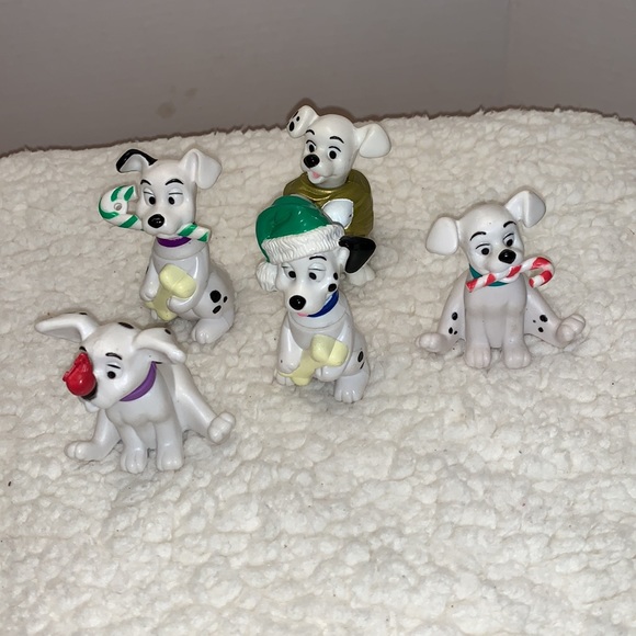 Disney | Toys | 7 Disney 11 Dalmatians Mini Figurines | Poshmark